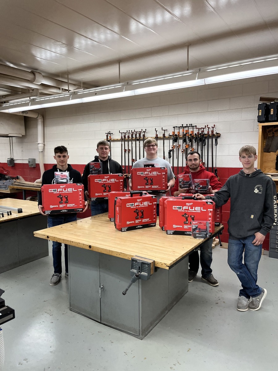 Greenwood Manufacturing Club Students Receive Their Tools - News ...