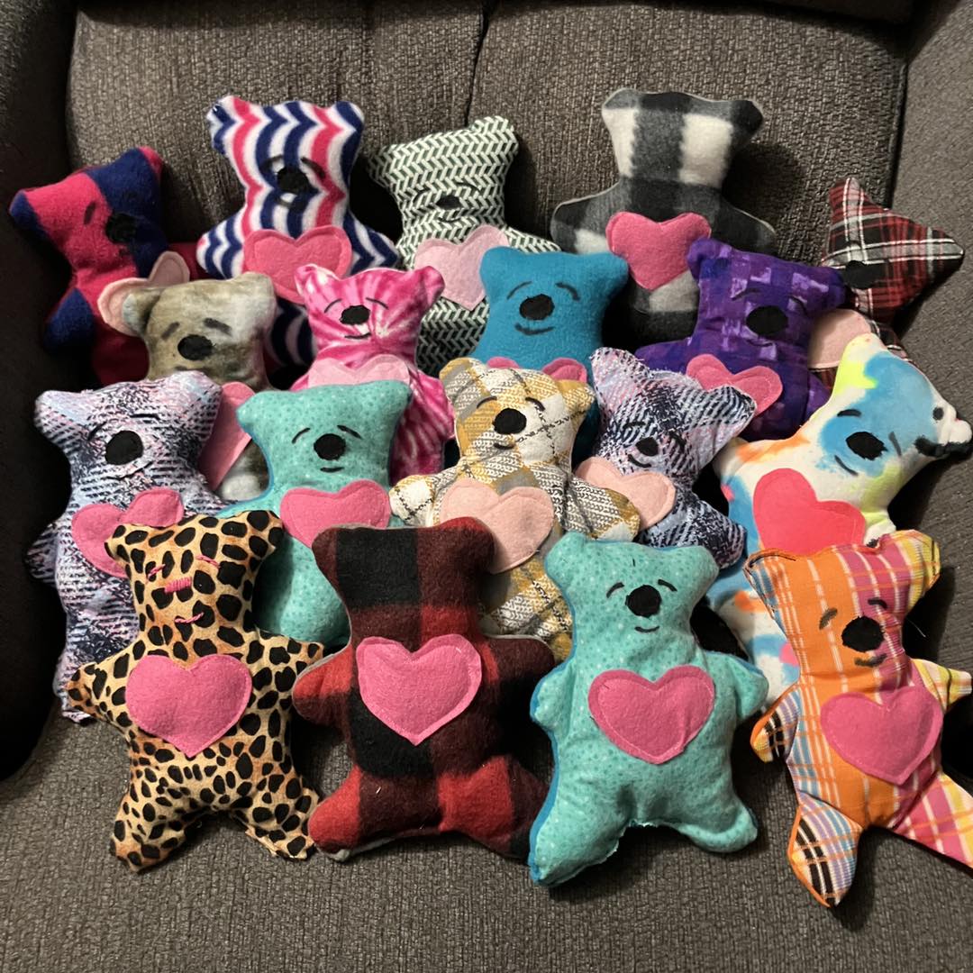 A Heartwarming Journey for Handmade Bears Created by Loyal Students ...