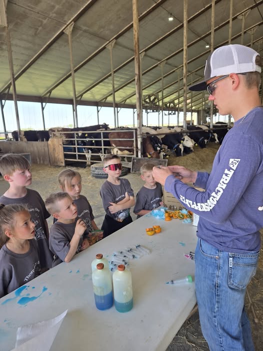 Thorp Animal Science Class Holds "Dairy Science Day" - News - Central ...